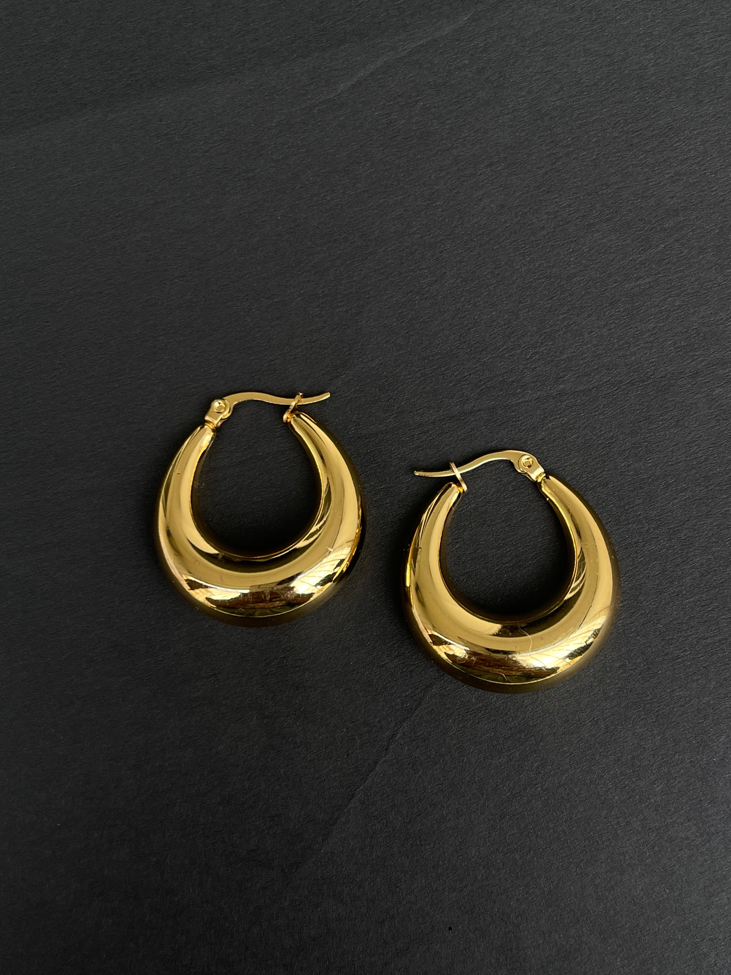 Big Round hoops Color won't fade – yuvicollections.com